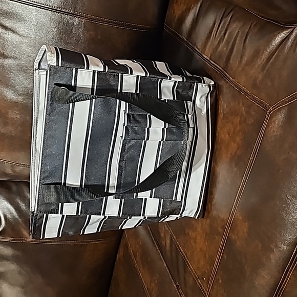 thirty-one | Bags | 3 Zippered Tote | Poshmark
